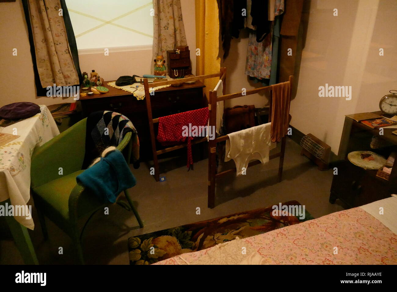 English, domestic house interior during World War Two Stock Photo - Alamy