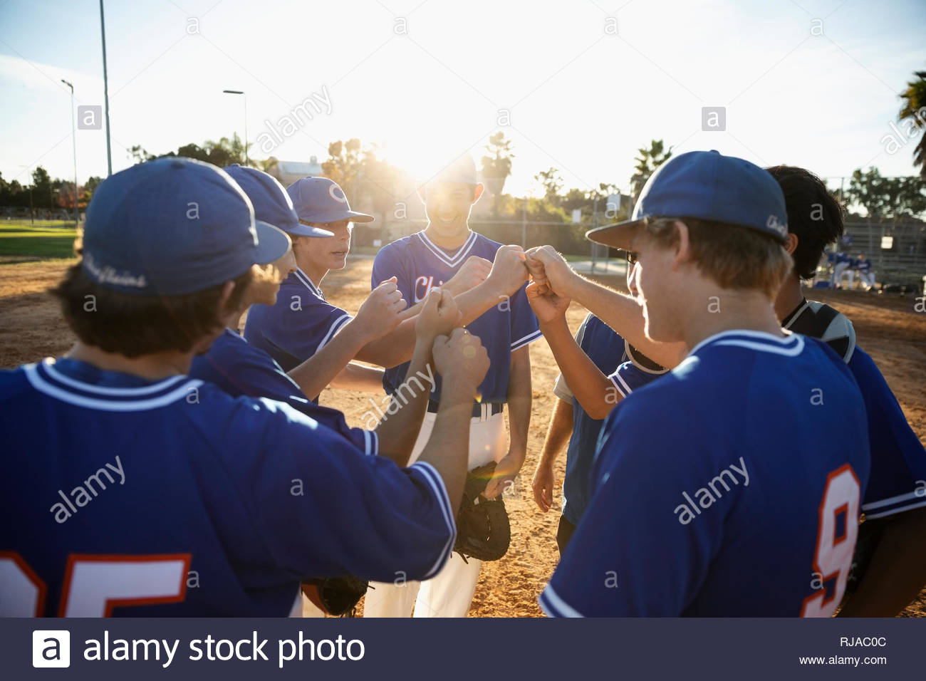 Joining hi-res stock photography and images - Alamy