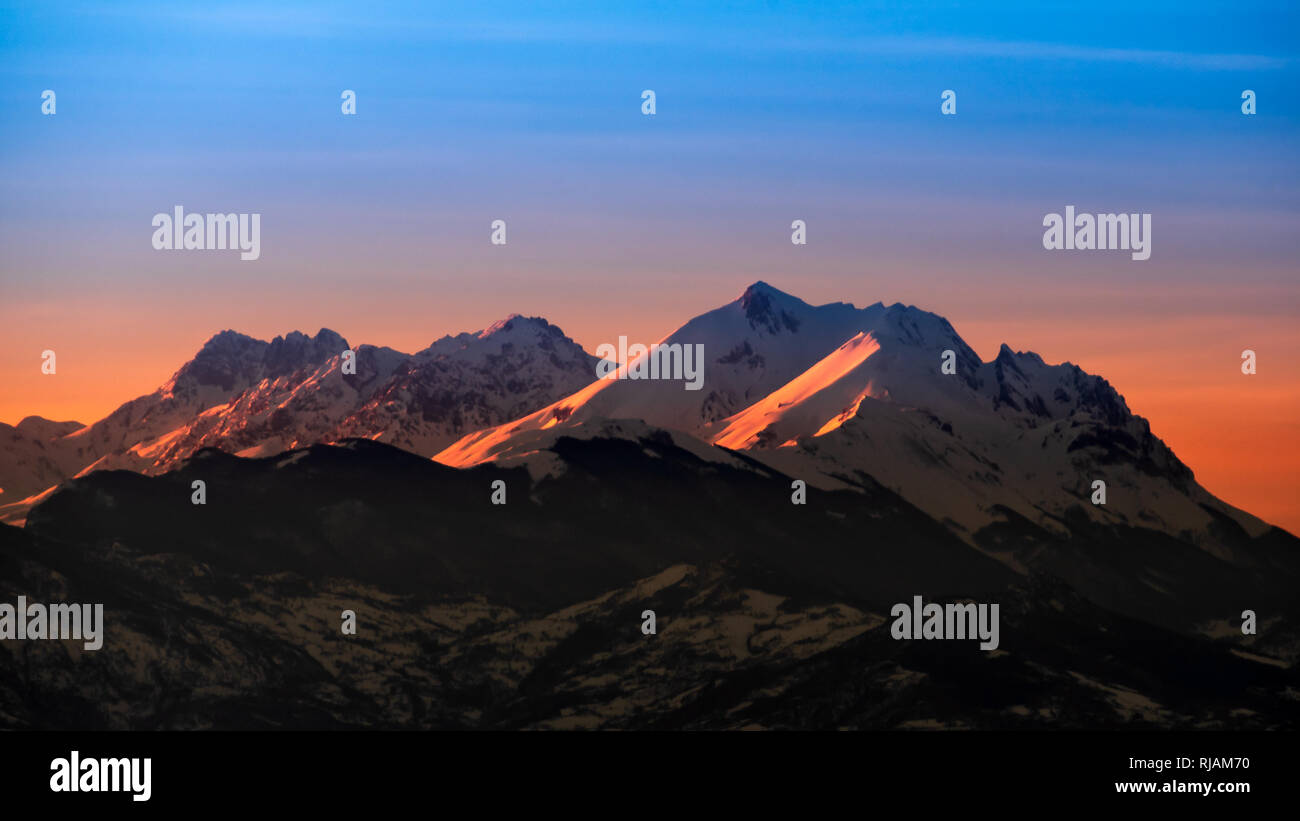 The appenino hi-res stock photography and images - Alamy