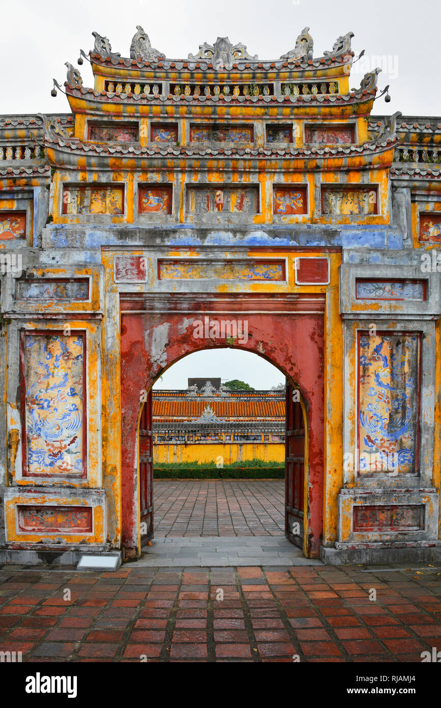 The Tho Chi Gate in the Dien Tho Residence complex in the Imperial City ...