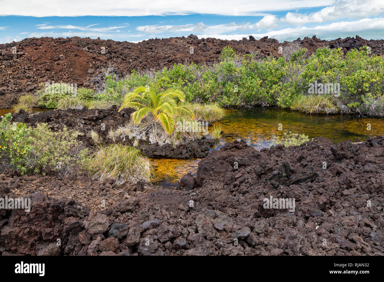 Lava pools hi-res stock photography and images - Alamy