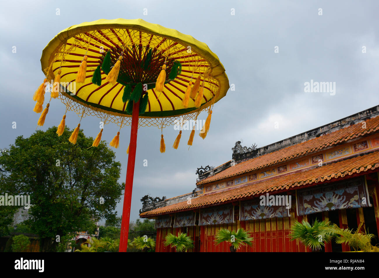 The To Mieu Temple in the Imperial City, Hue, Vietnam Stock Photo - Alamy