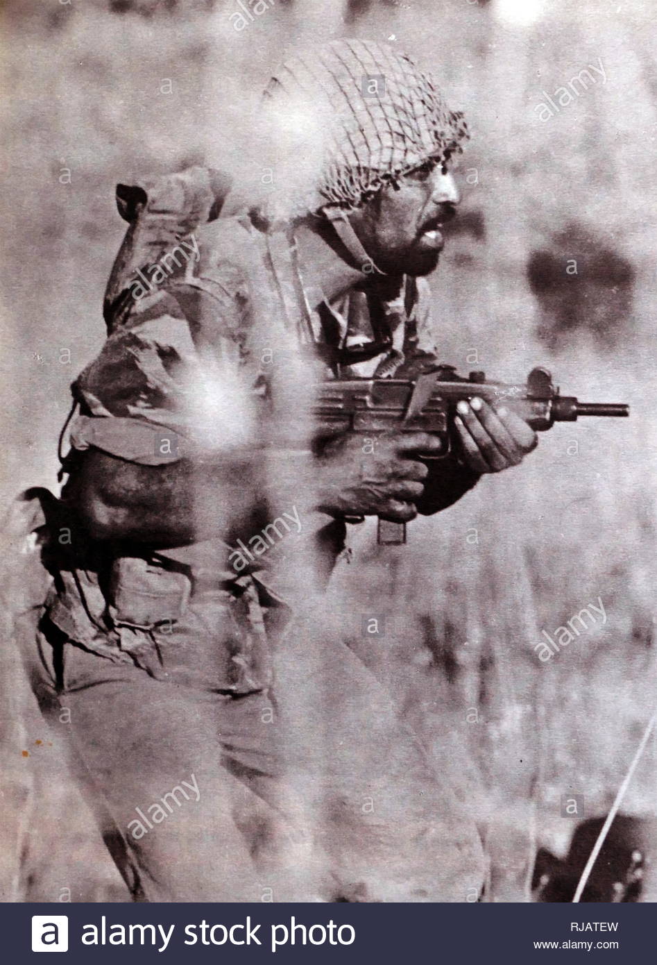 Uzi Israel Stock Photos & Uzi Israel Stock Images - Alamy