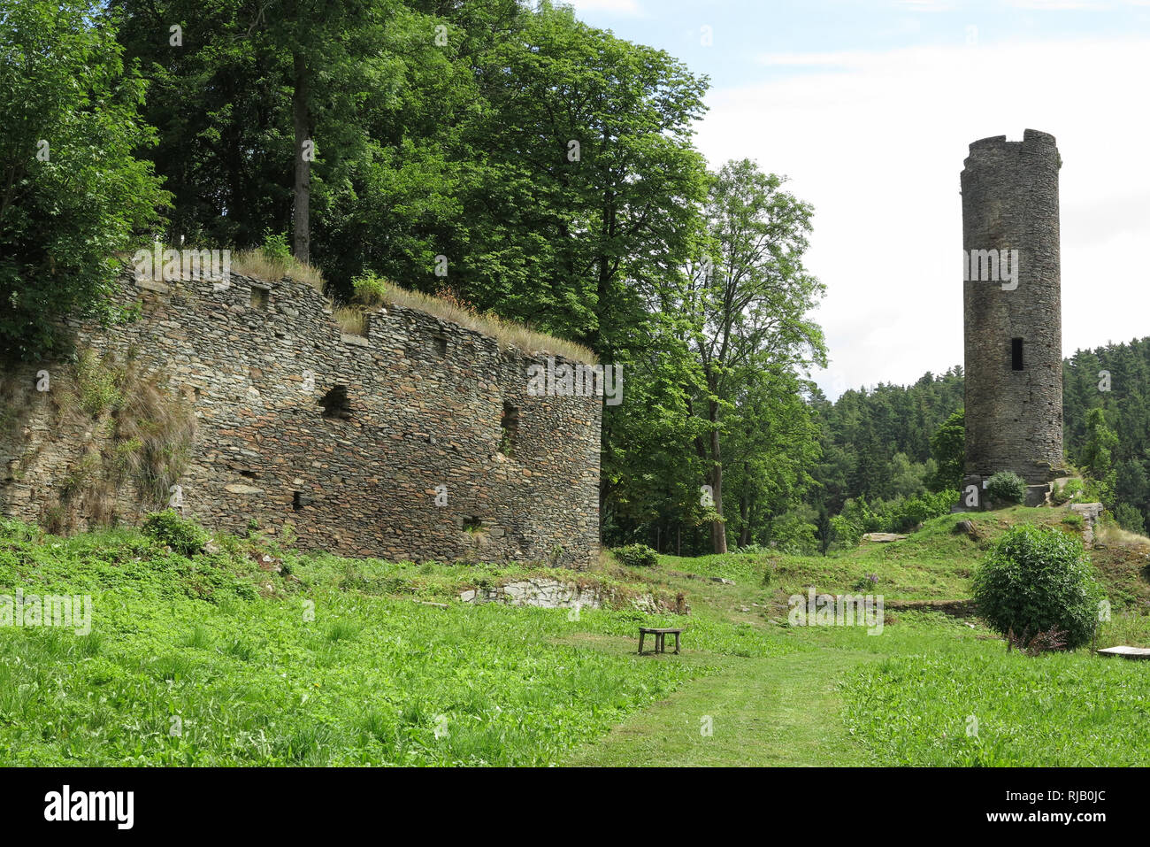 Neuberg castle - the westernmost castle on the Czech territory was ...