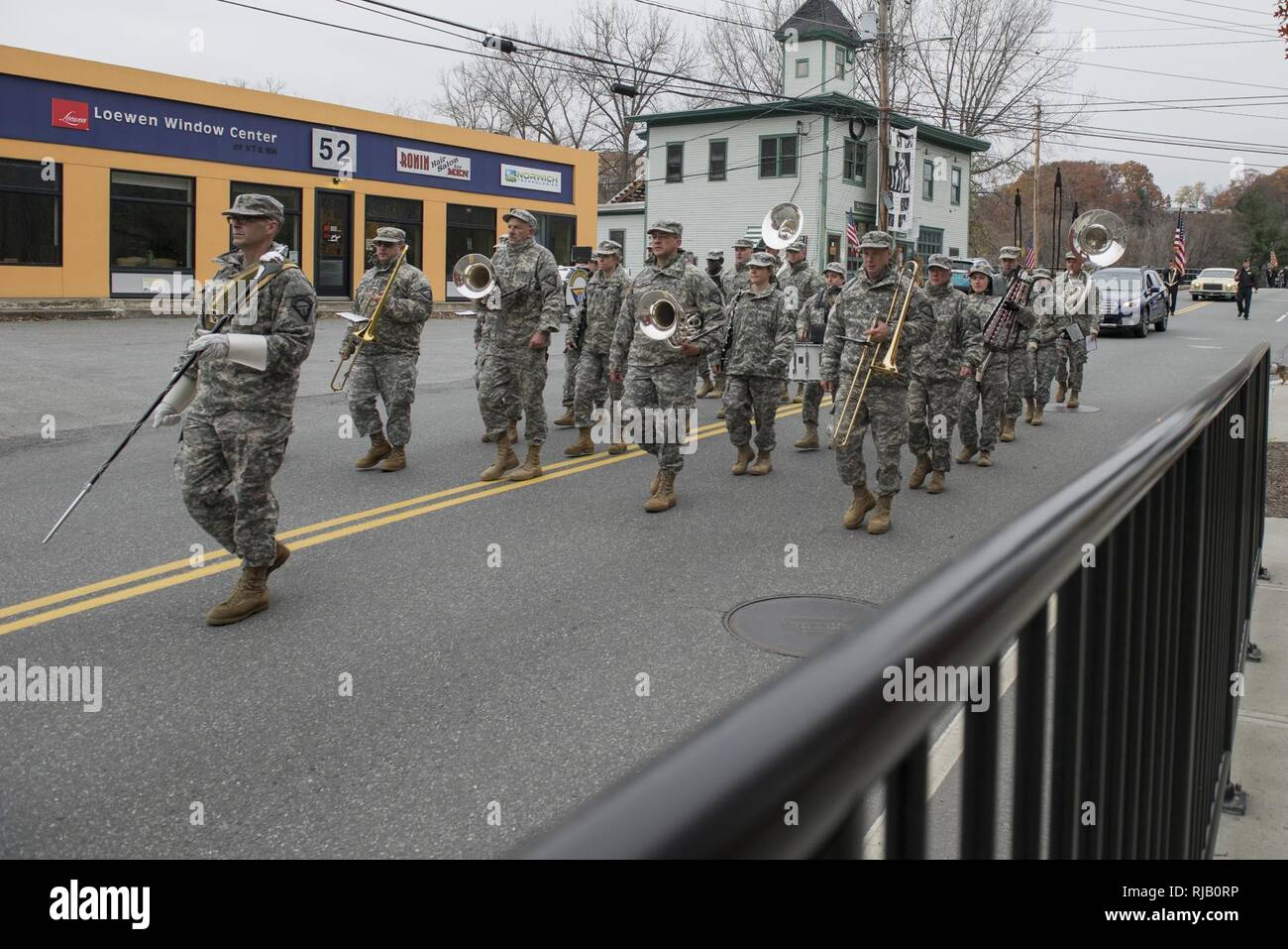 40th army band hi-res stock photography and images - Alamy
