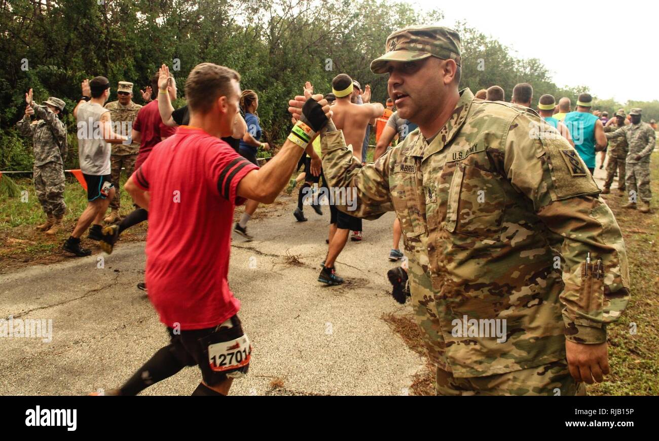 143rd esc hi-res stock photography and images - Alamy