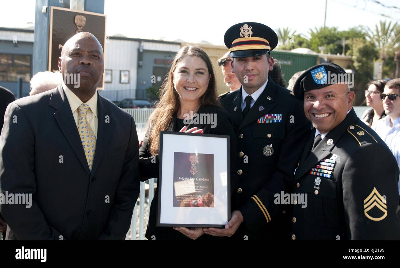 From left to right: Los Angeles County Metropolitan Transportation ...