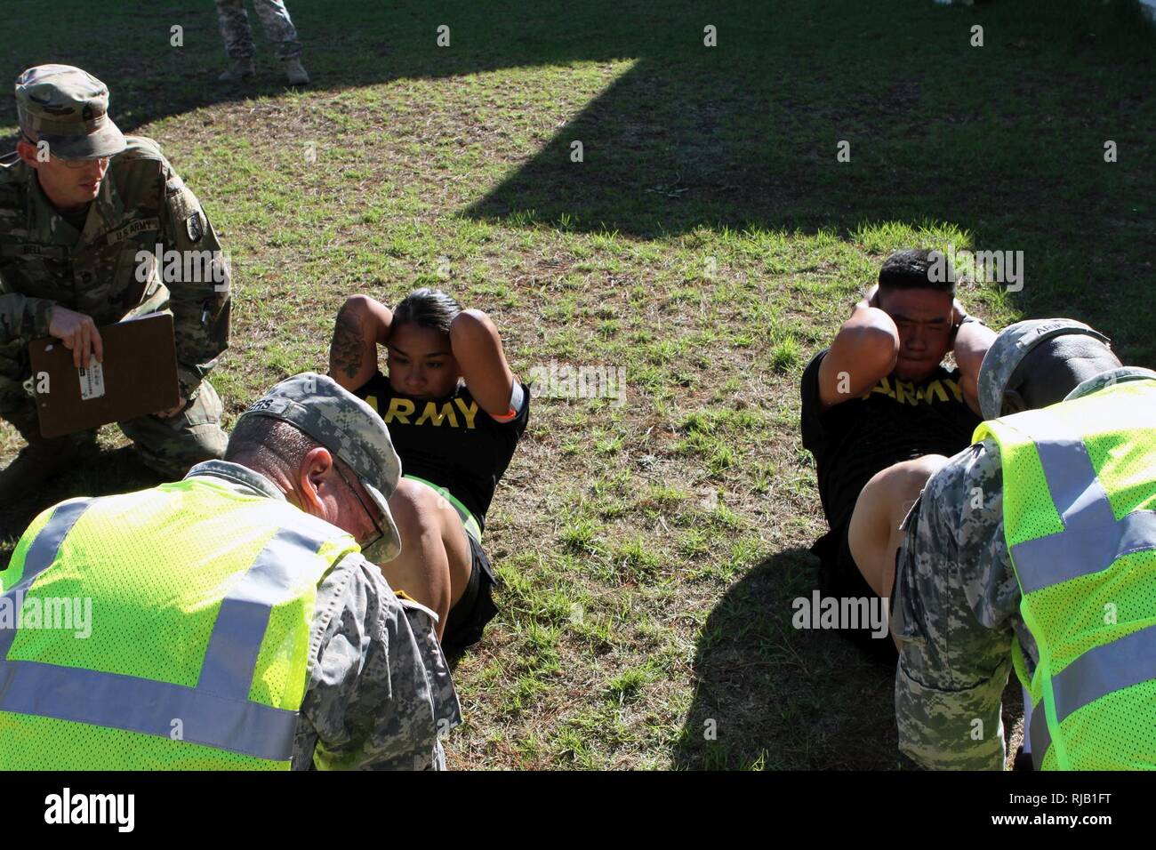 Fitness test sit ups hi-res stock photography and images - Alamy