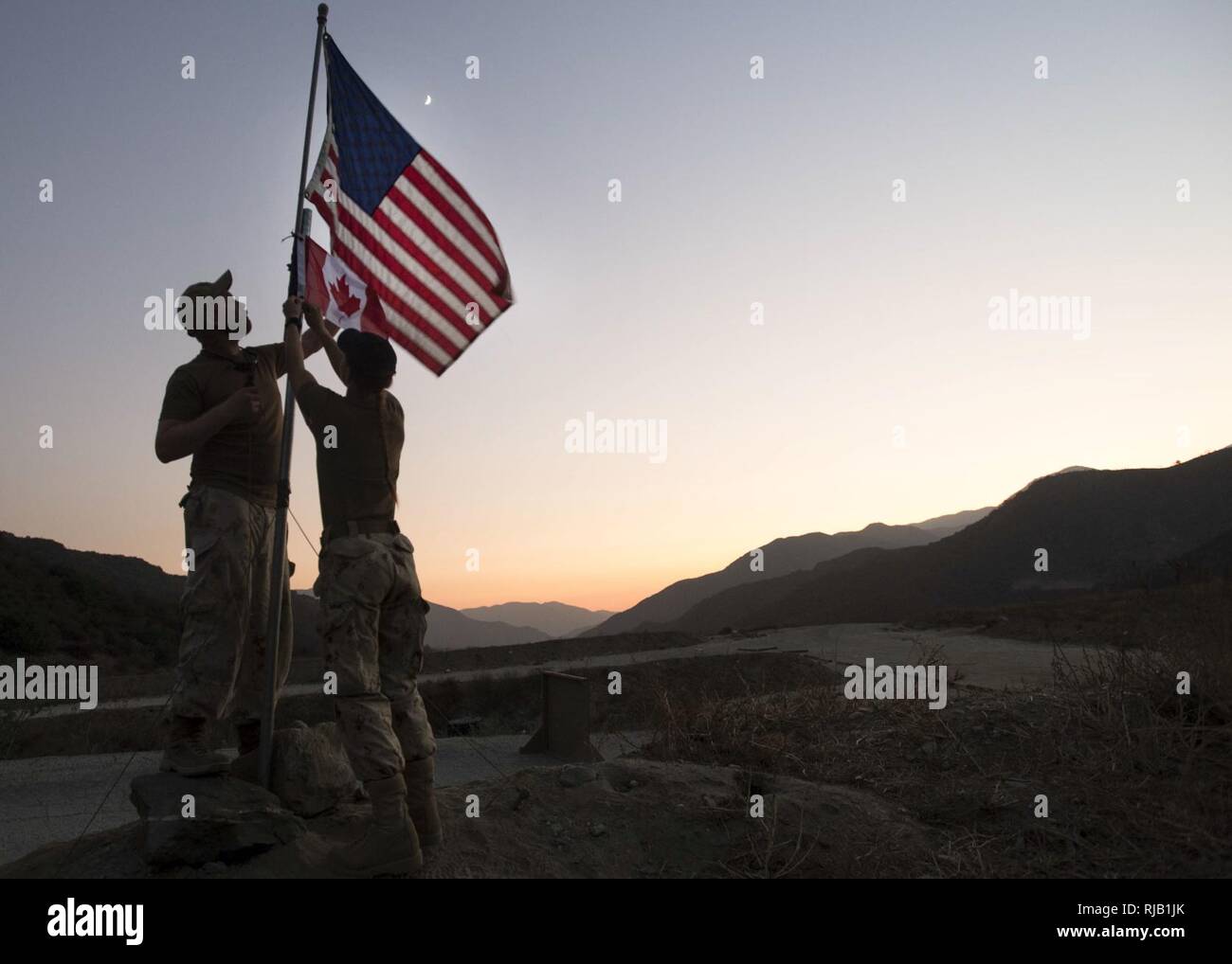Canadian forces combat camera hi-res stock photography and images - Alamy