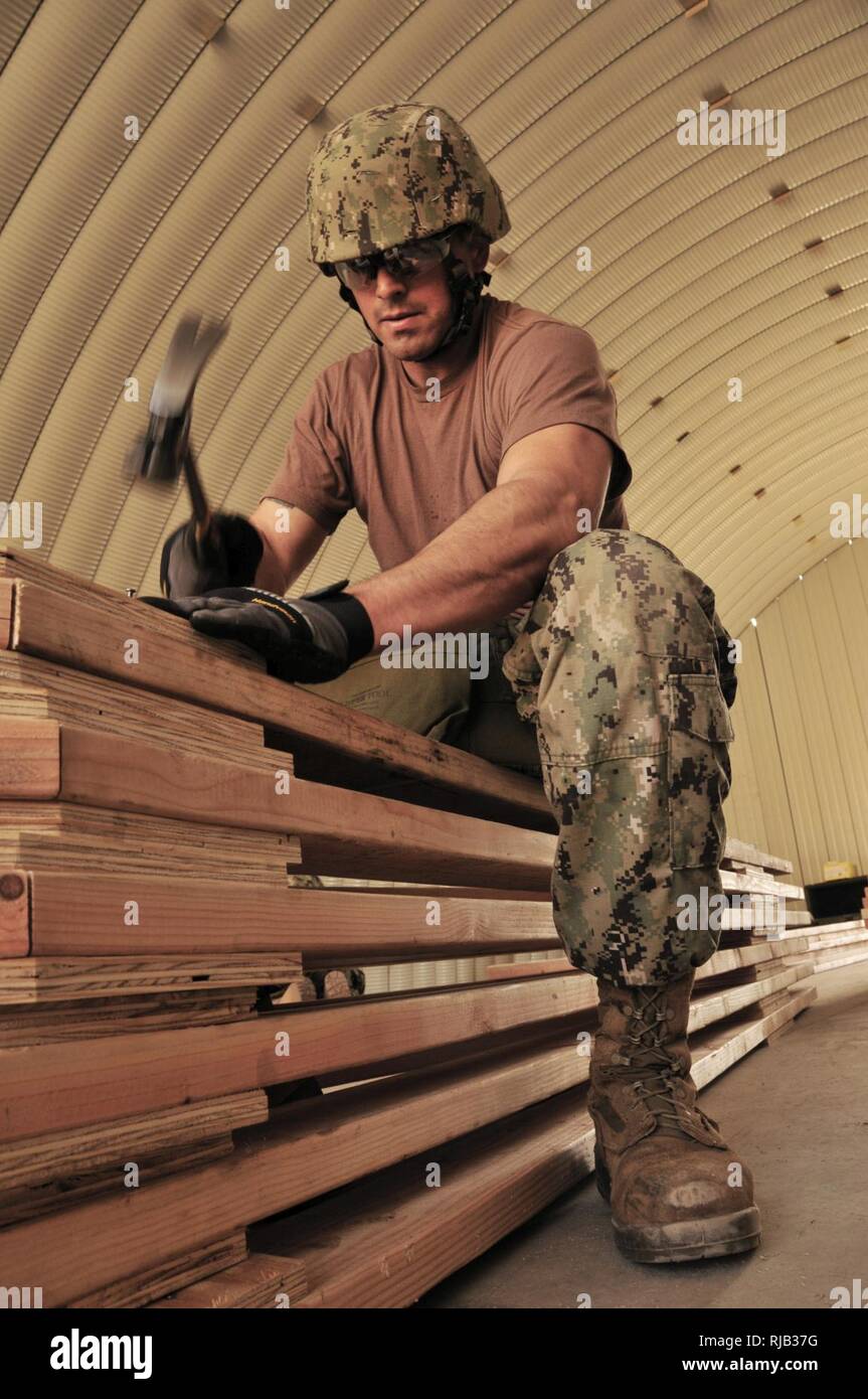 Fort Hunter Liggett, Ca. (Nov. 4, 2016) - Petty Officer 2nd Class ...