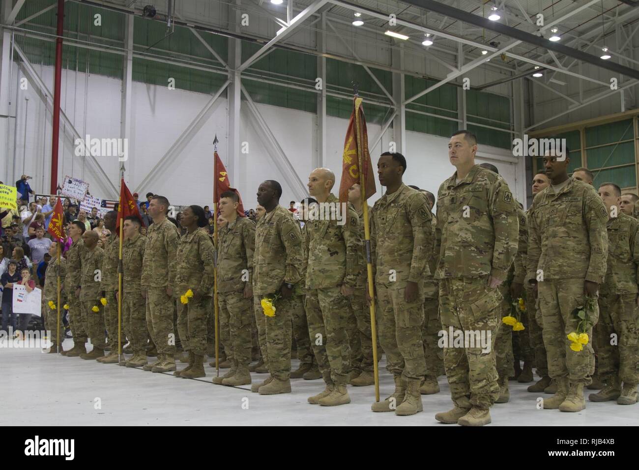 Soldiers from the 2nd Battalion, 44th Air Defense Artillery Regiment ...