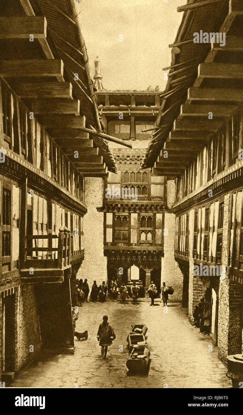 Court in the King's Palace, Bhutan, South Asia Stock Photo - Alamy