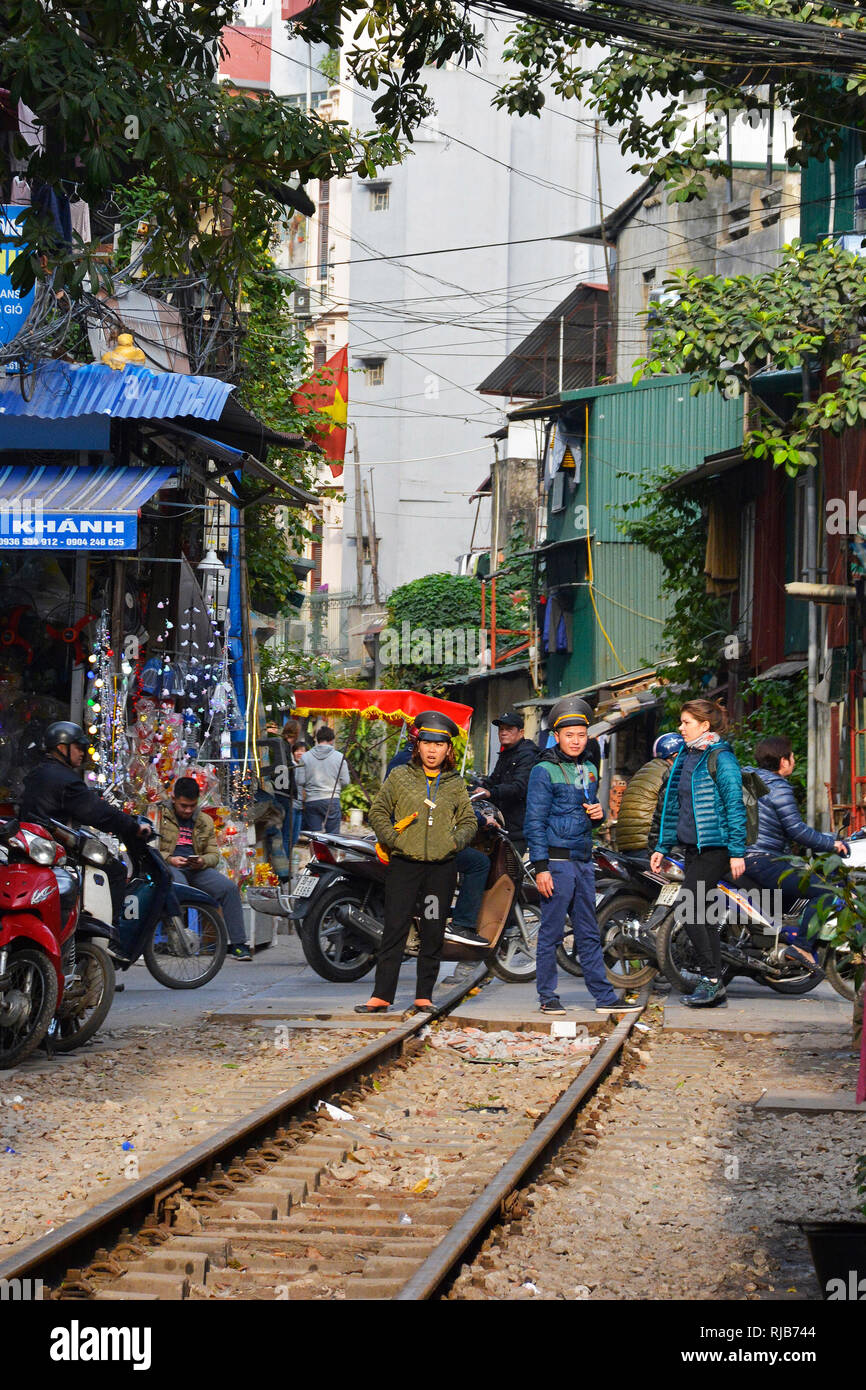Street traffic signs in vietnamese hi-res stock photography and images ...