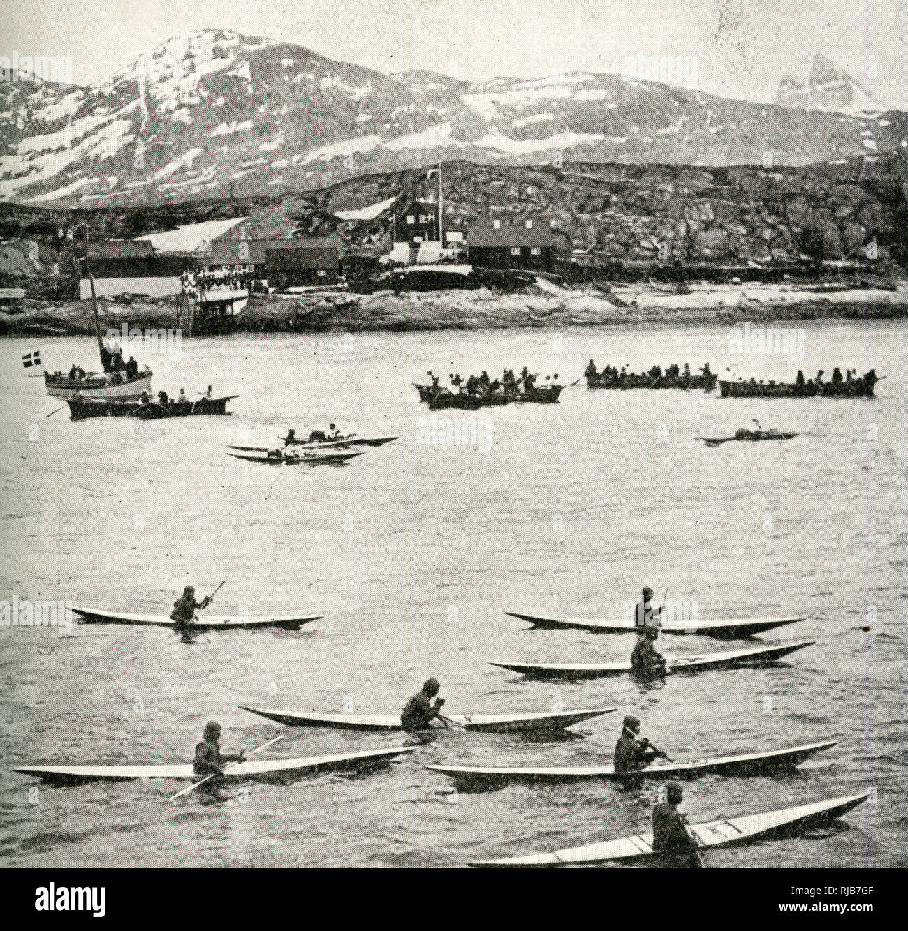 1920s rowing boat hi-res stock photography and images - Alamy