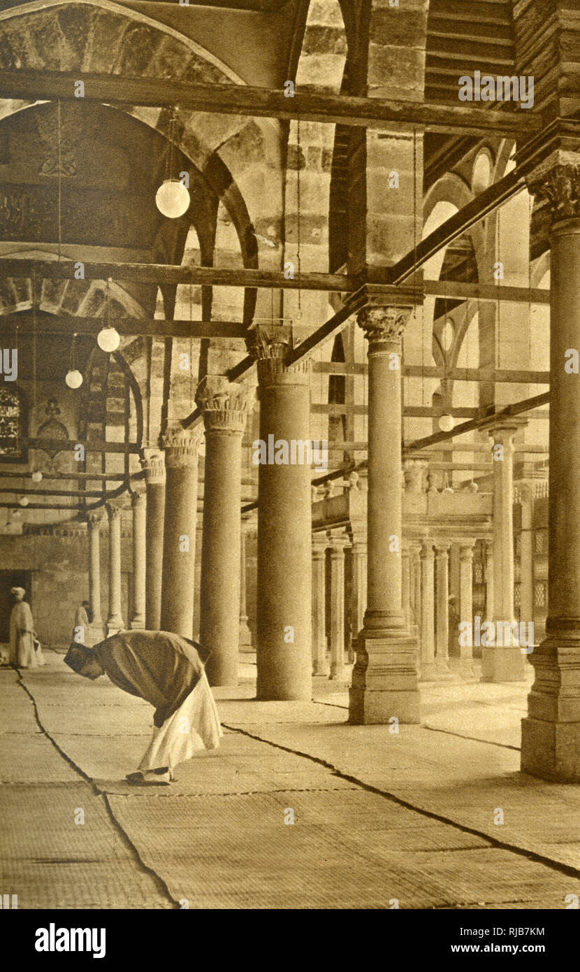 View of colonnades in El-Merdani Mosque, Cairo, Egypt Stock Photo - Alamy