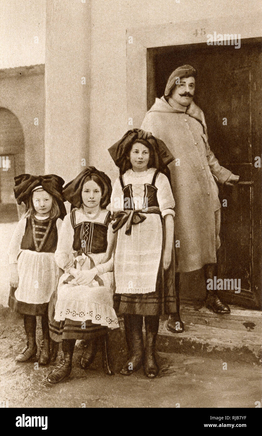 Children traditional costume france hi-res stock photography and images ...