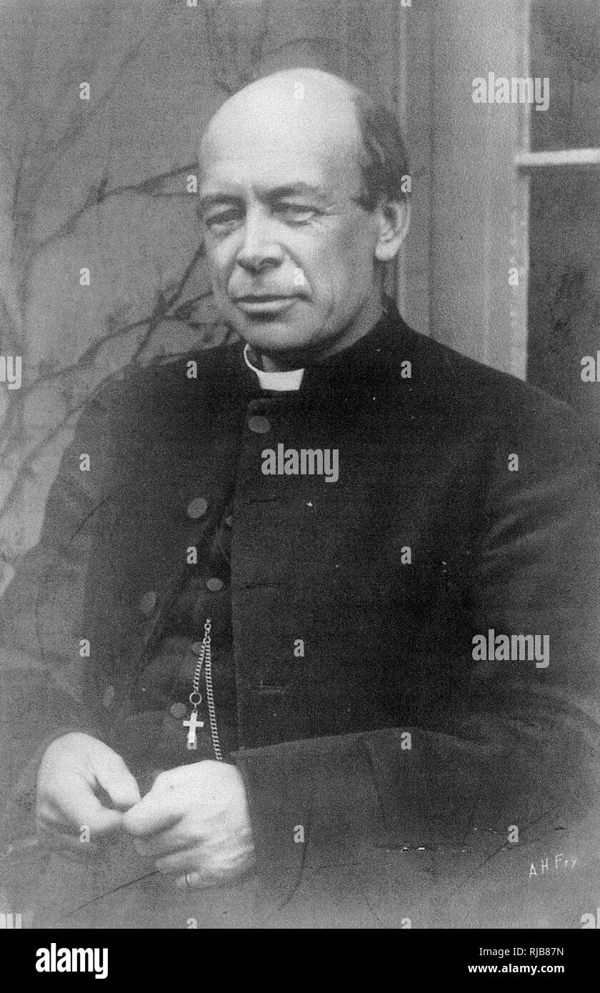 Edwardian clergy man hi-res stock photography and images - Alamy