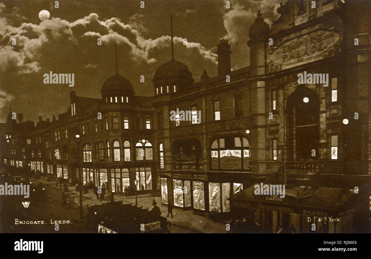 Briggate, Leeds, West Yorkshire at night Stock Photo - Alamy