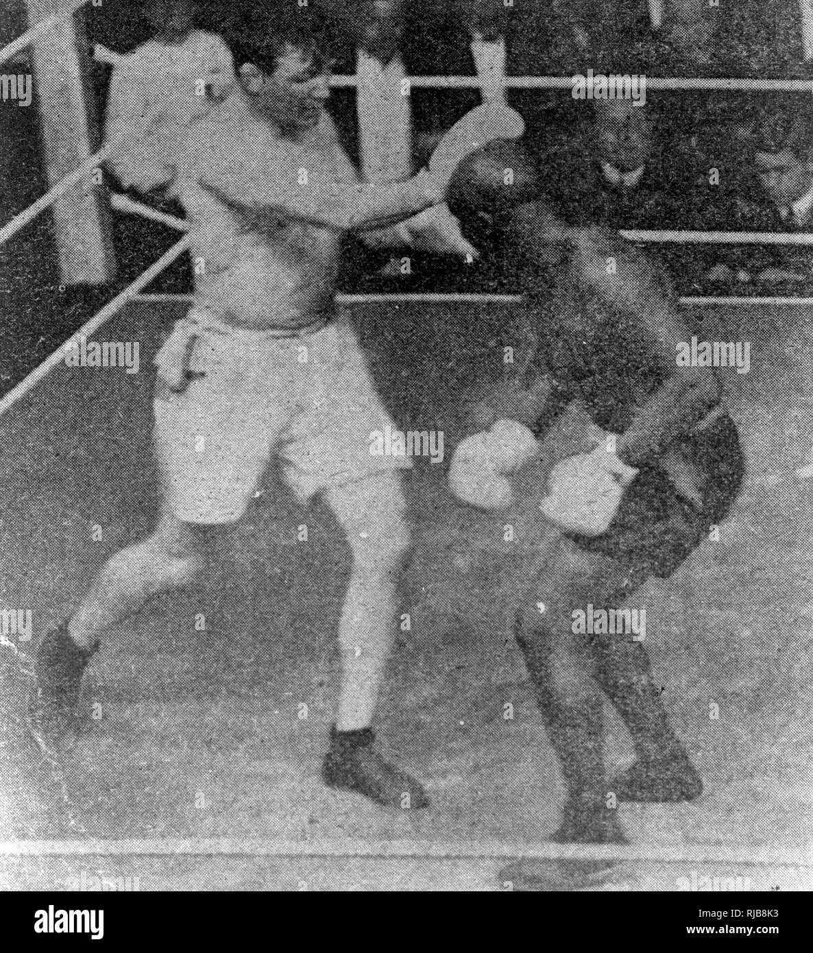 1910s boxing hi-res stock photography and images - Alamy