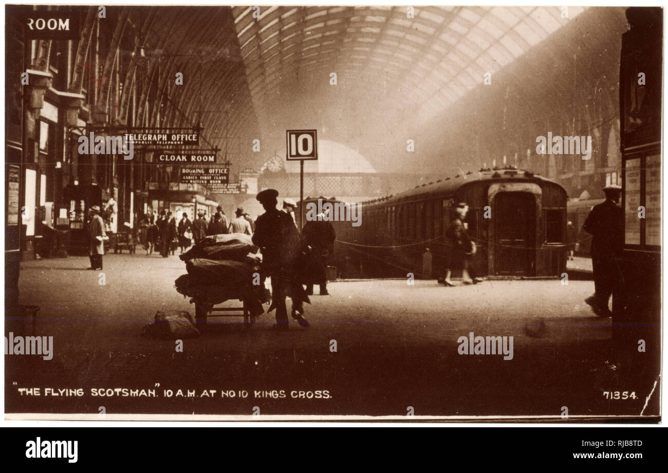 Platform 10, King Cross Station, London Stock Photo - Alamy