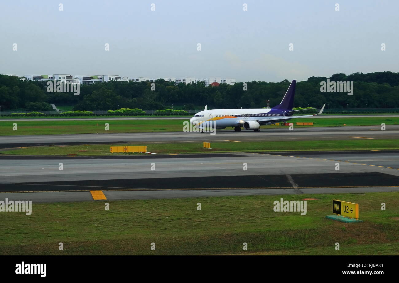 Manila airport hi-res stock photography and images - Alamy