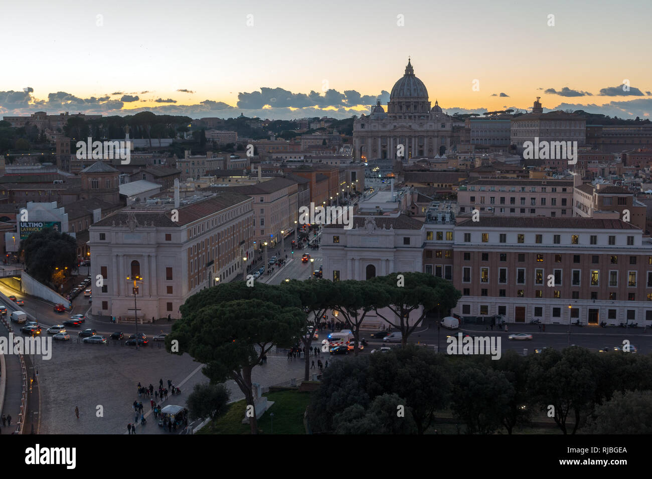 street traffic, Italy, Roma Stock Photo - Alamy
