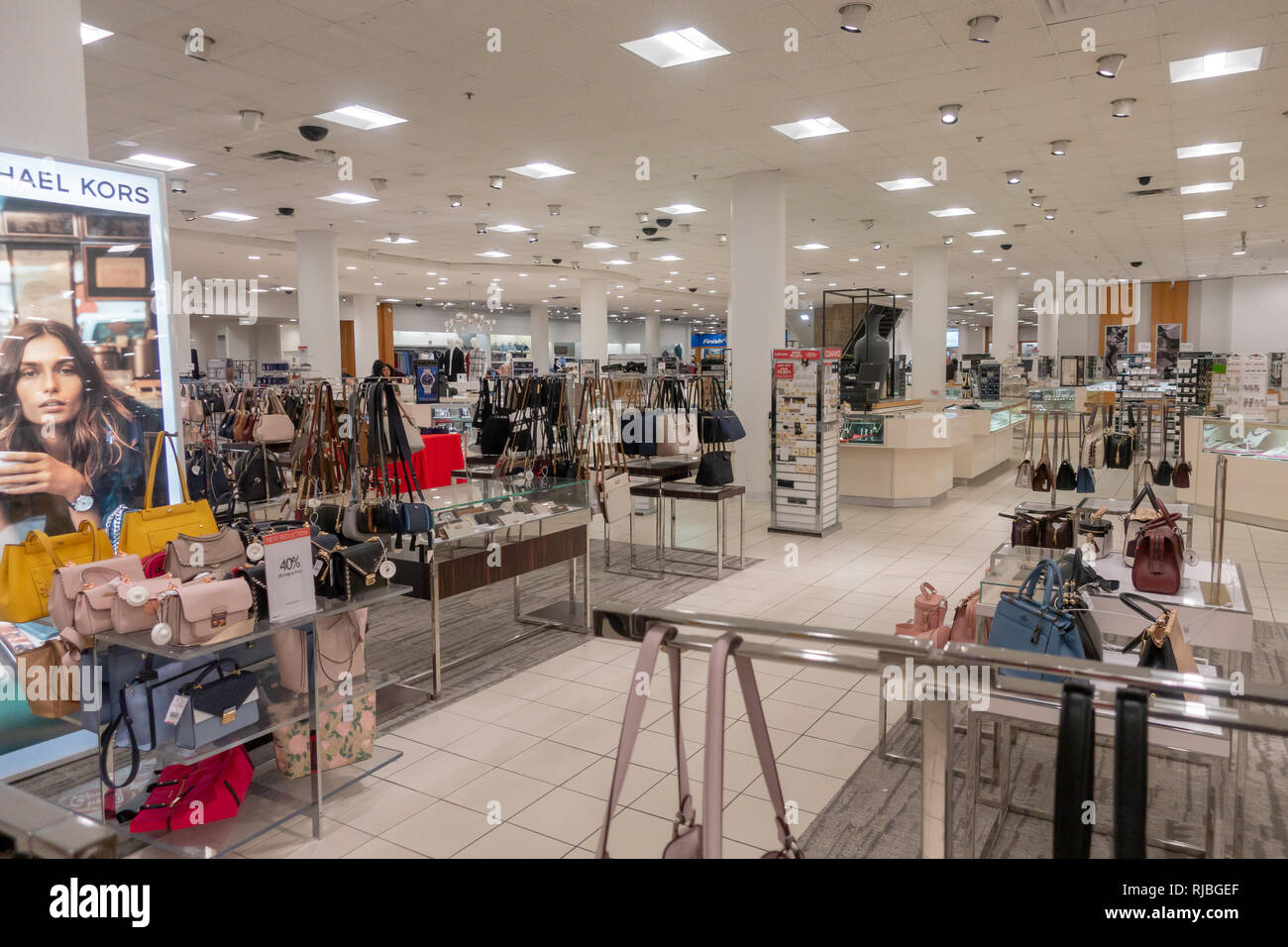 New york macy's indoor hi-res stock photography and images - Alamy
