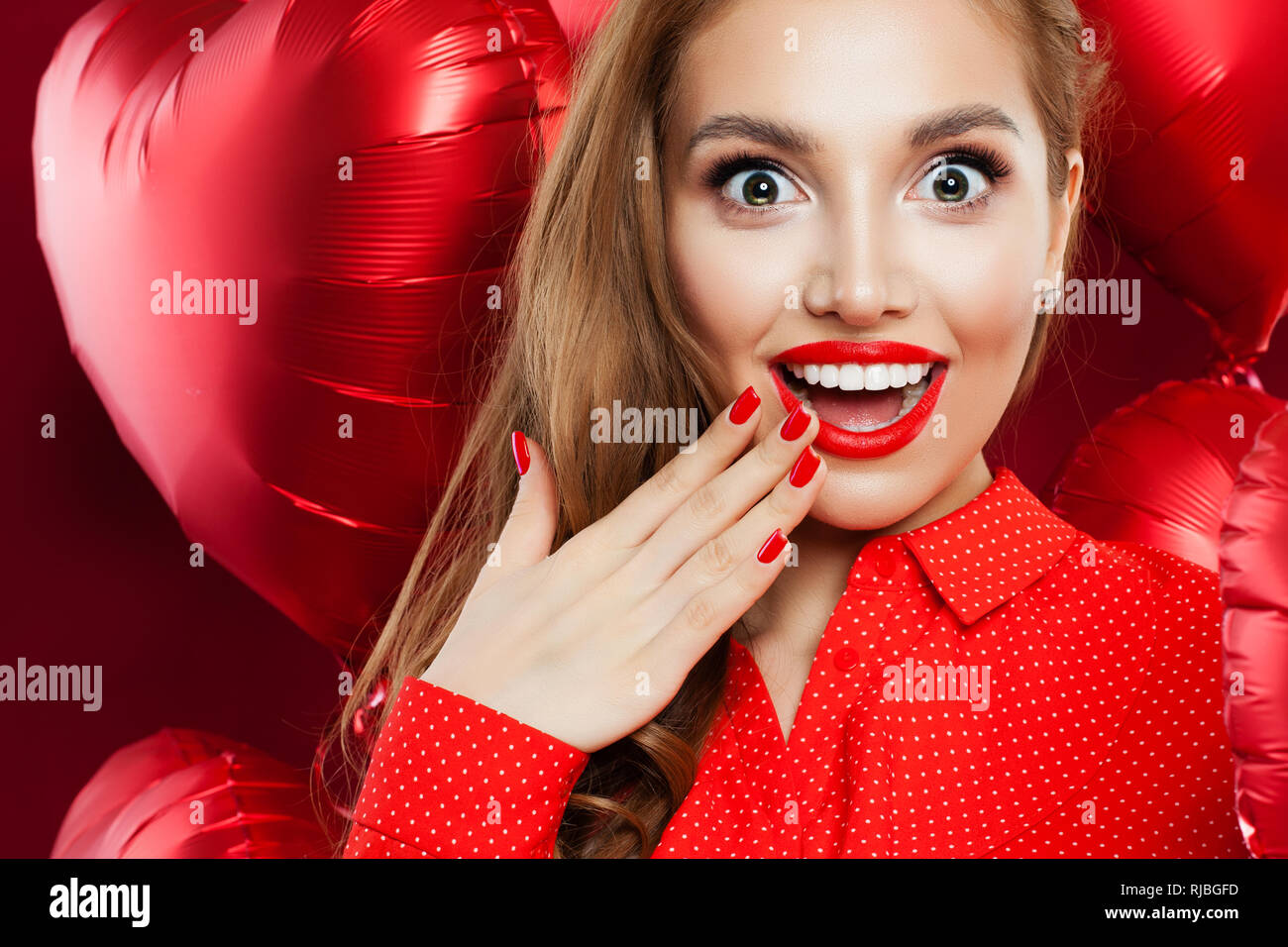 Female model surprise face close up hi-res stock photography and images ...