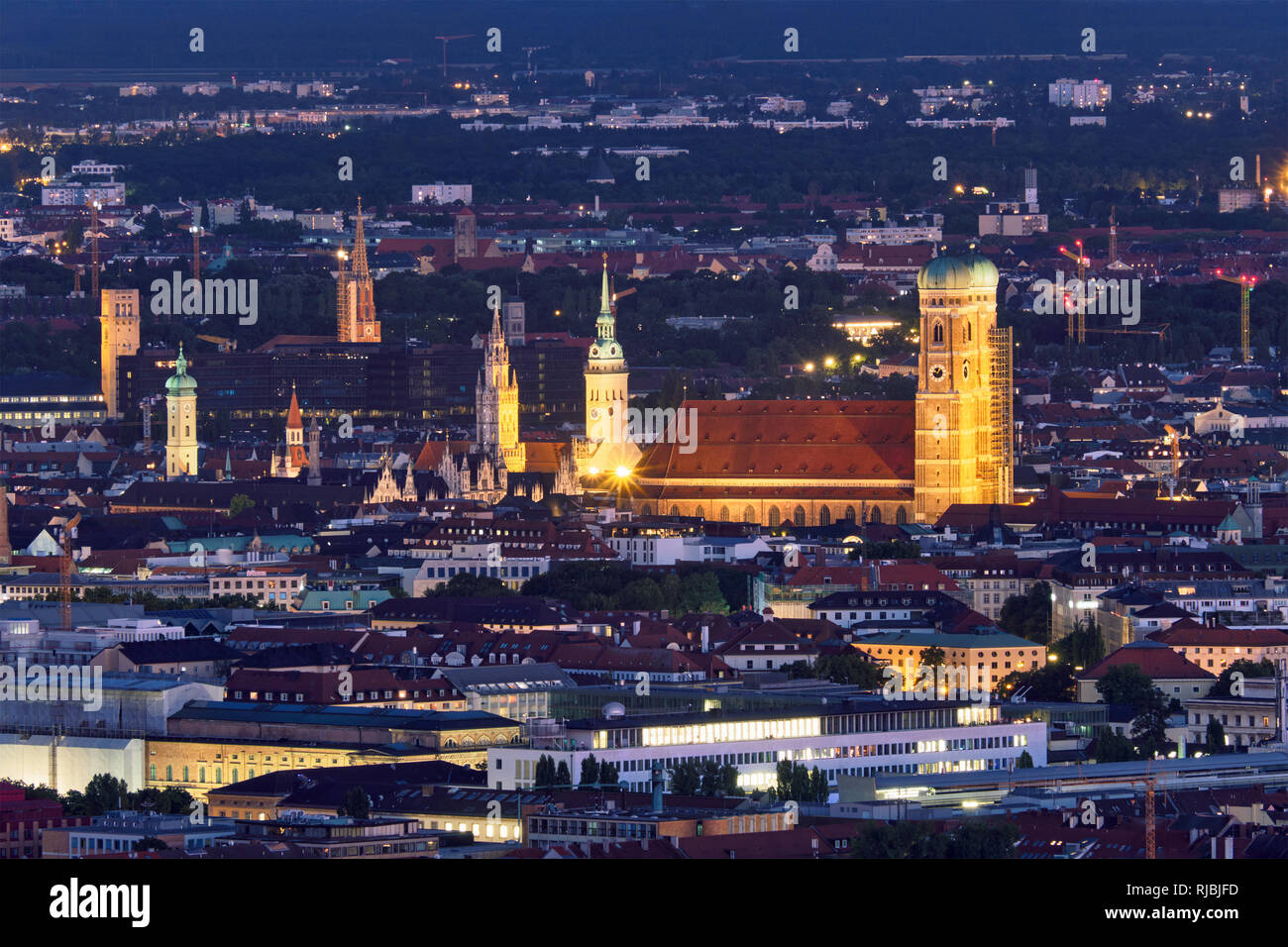 Night aerial view of Munich, Germany Stock Photo - Alamy