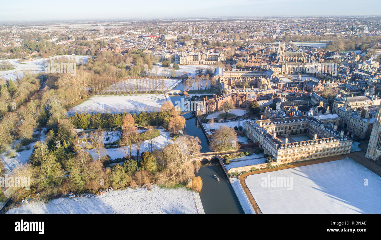 King's College Cambridge in the snow Stock Photo - Alamy