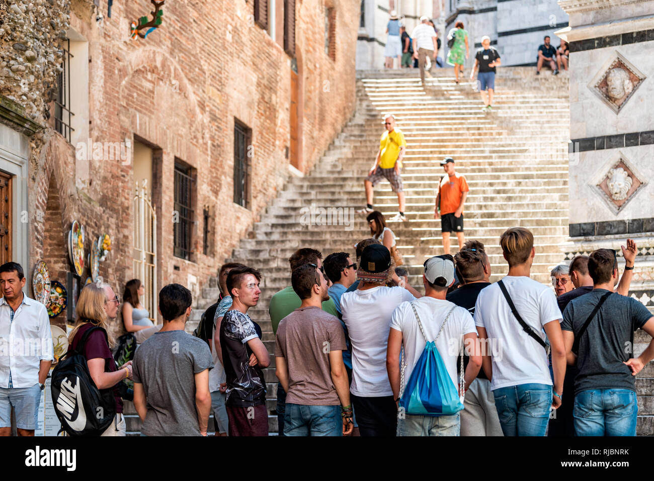 Guided walking tour tuscany hi-res stock photography and images - Alamy