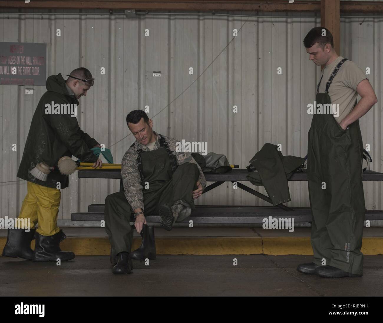 Pair d u hi-res stock photography and images - Alamy