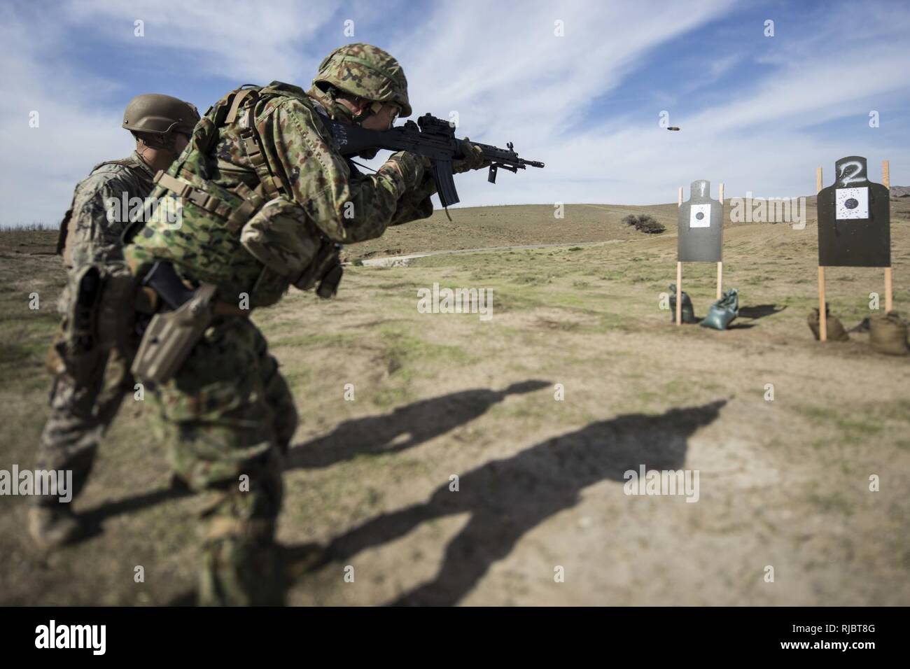 MARINE CORPS BASE CAMP PENDLETON, Calif. – Marines with the 11th Marine ...