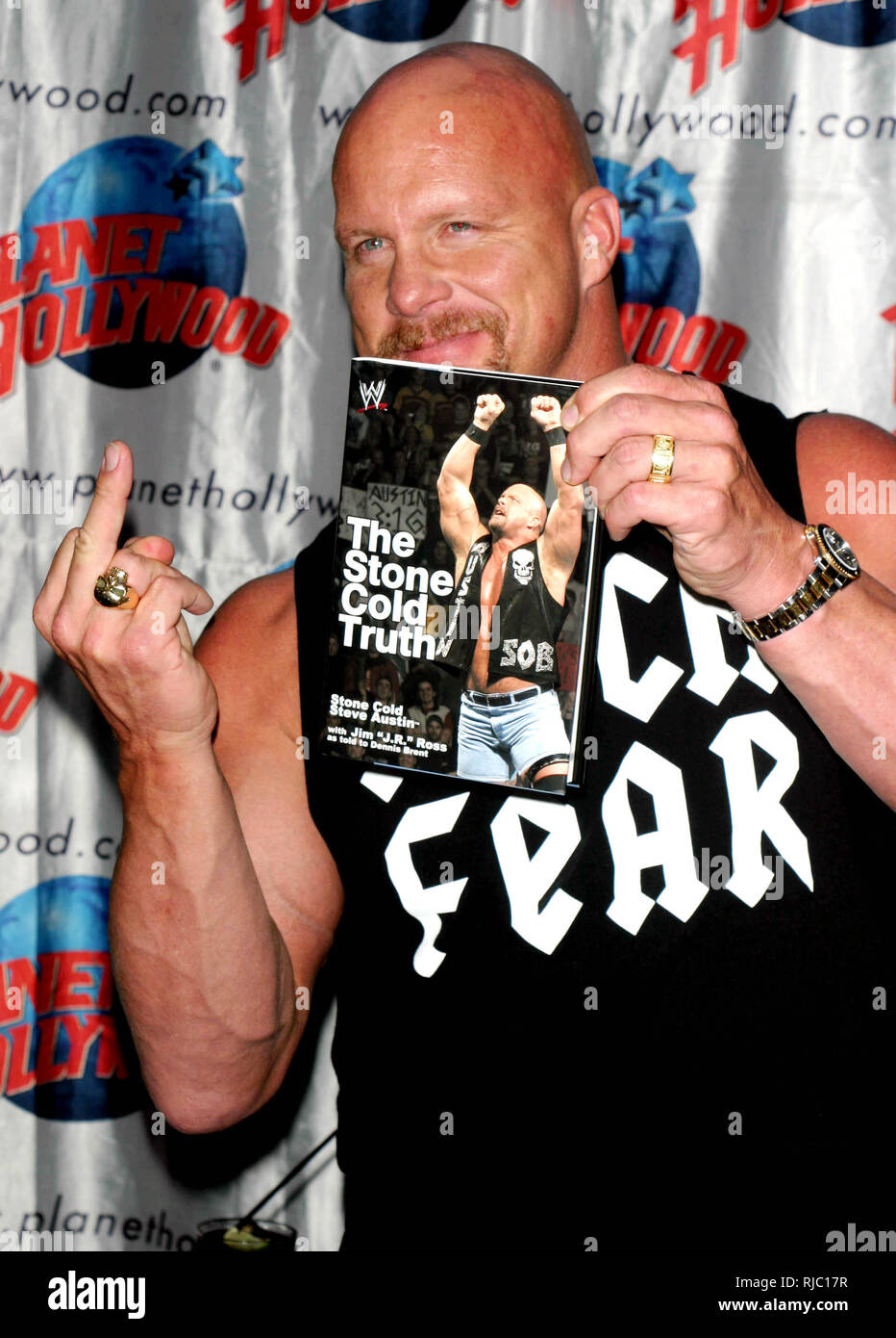 STEVE AUSTIN 10-29-2003 Photo By John Barrett/PHOTOlink Stock Photo - Alamy