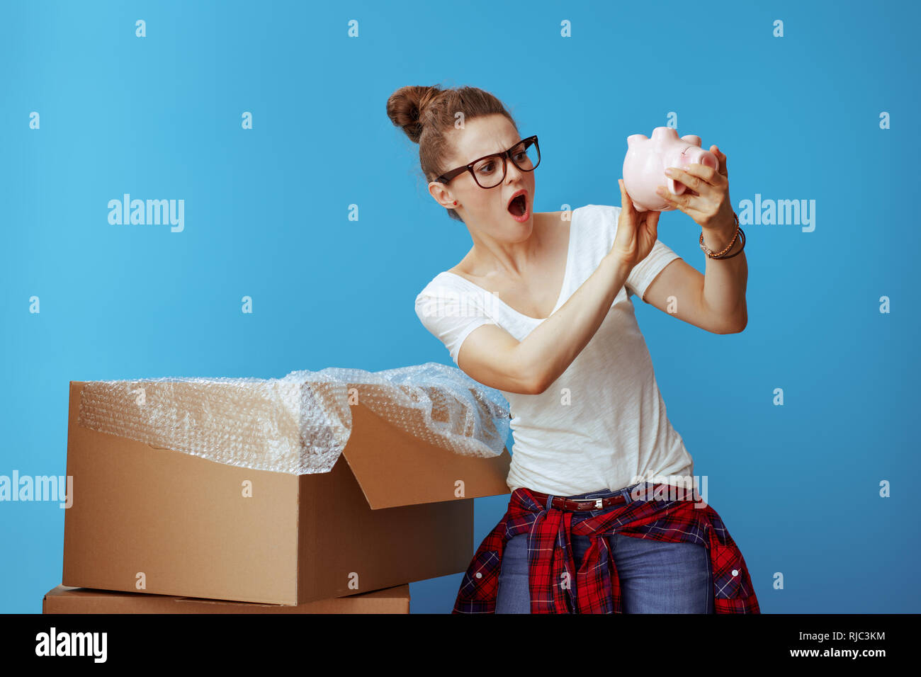Moving house stress hi-res stock photography and images - Alamy