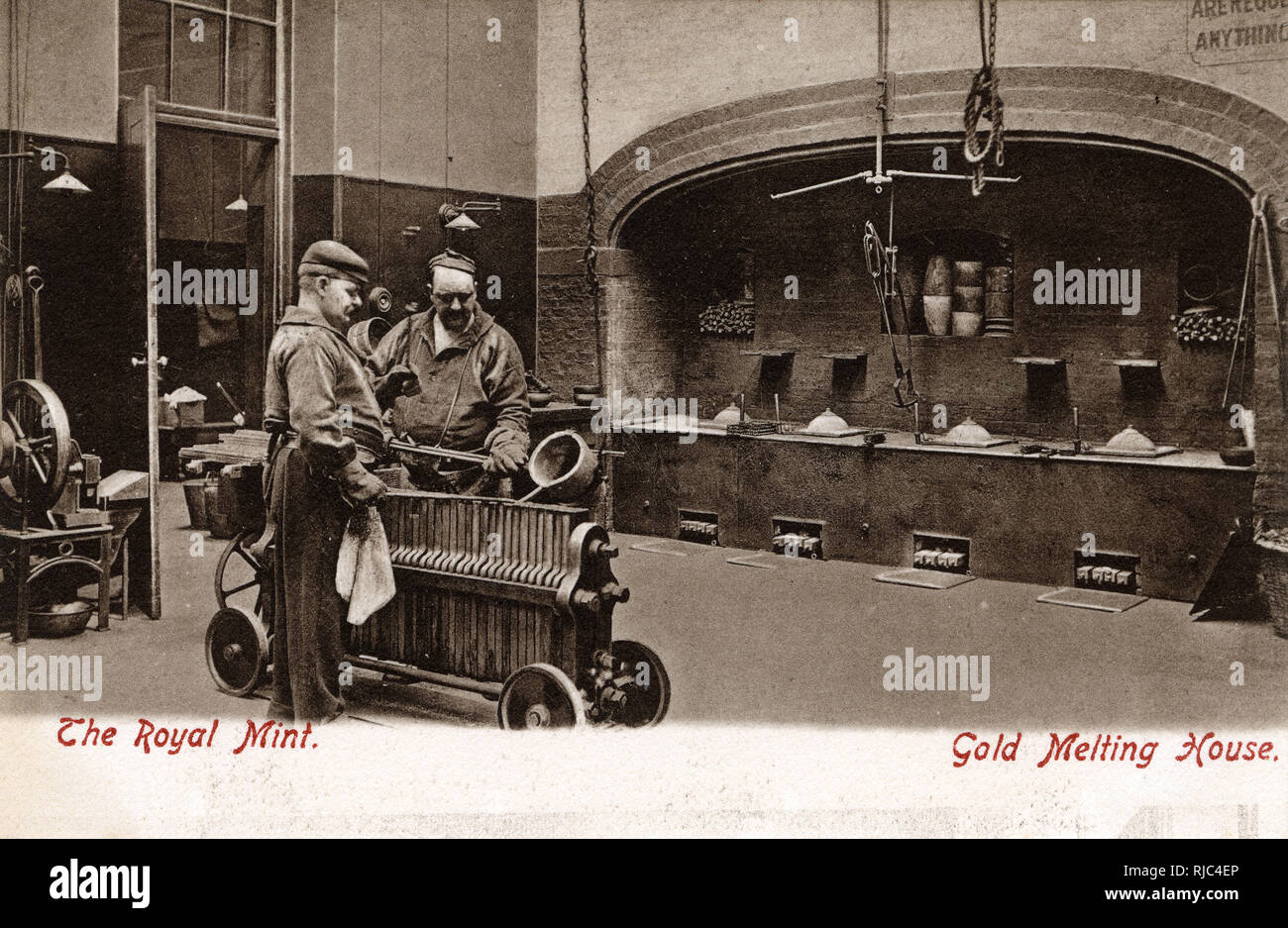 Gold house hi-res stock photography and images - Alamy