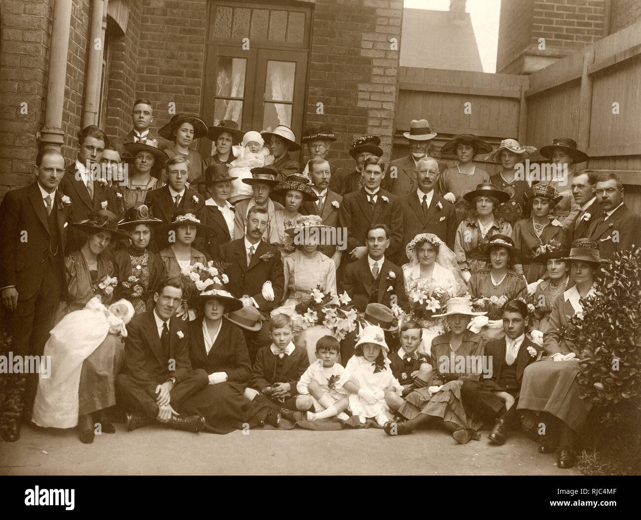 Edwardian Wedding Party Stock Photo - Alamy