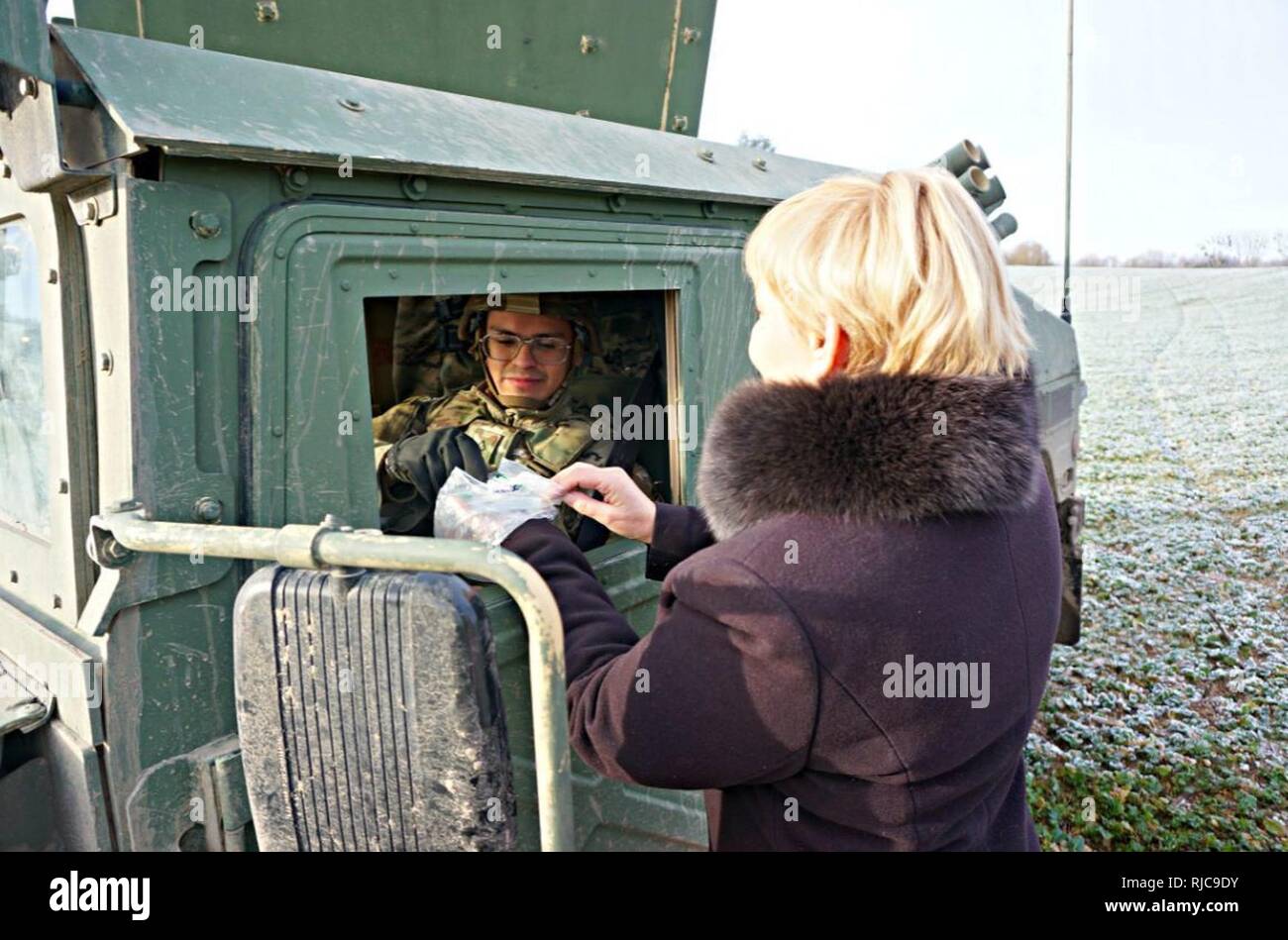 287th military police company hi-res stock photography and images - Alamy