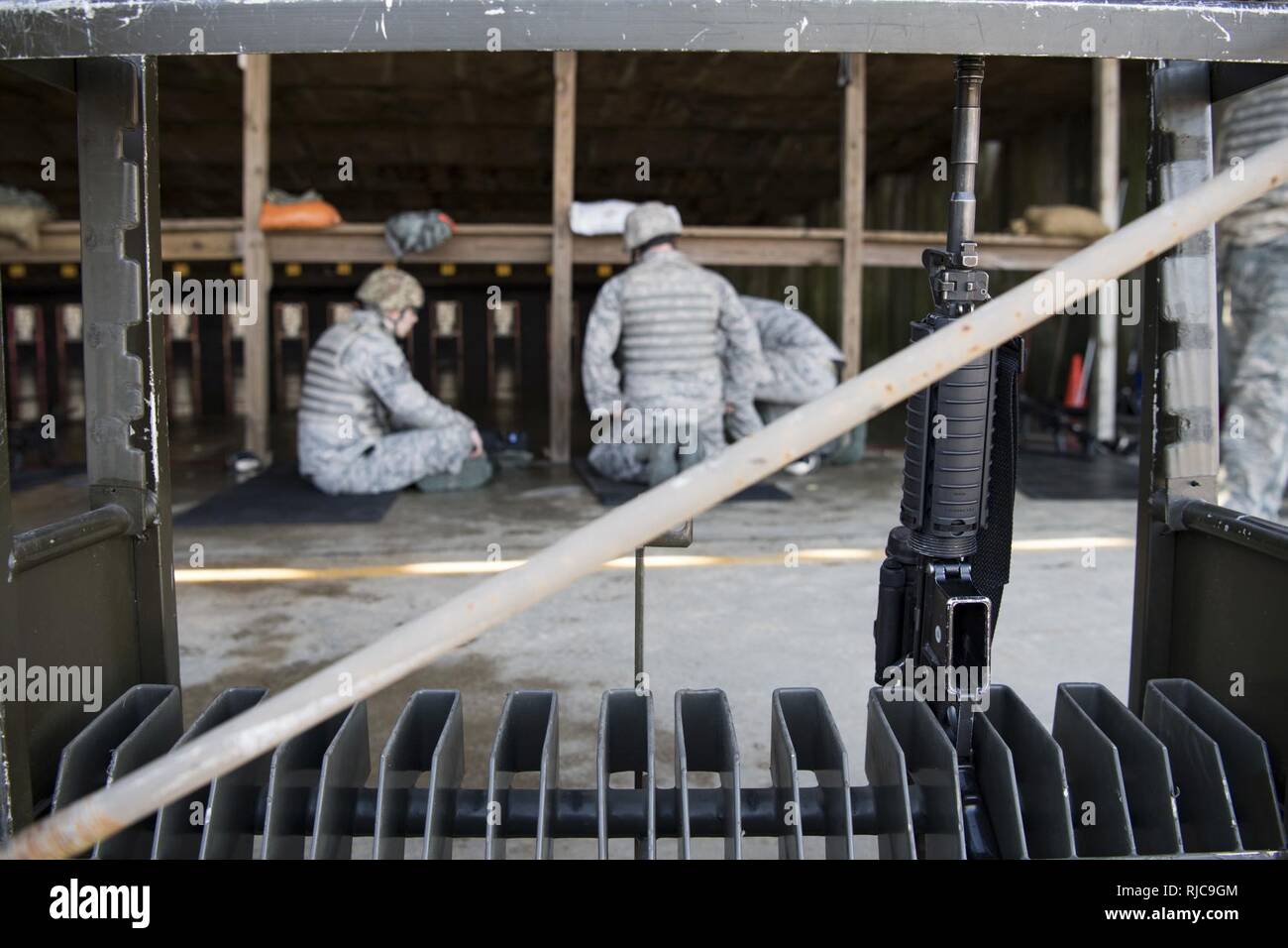 M4 zero and qualification hi-res stock photography and images - Alamy