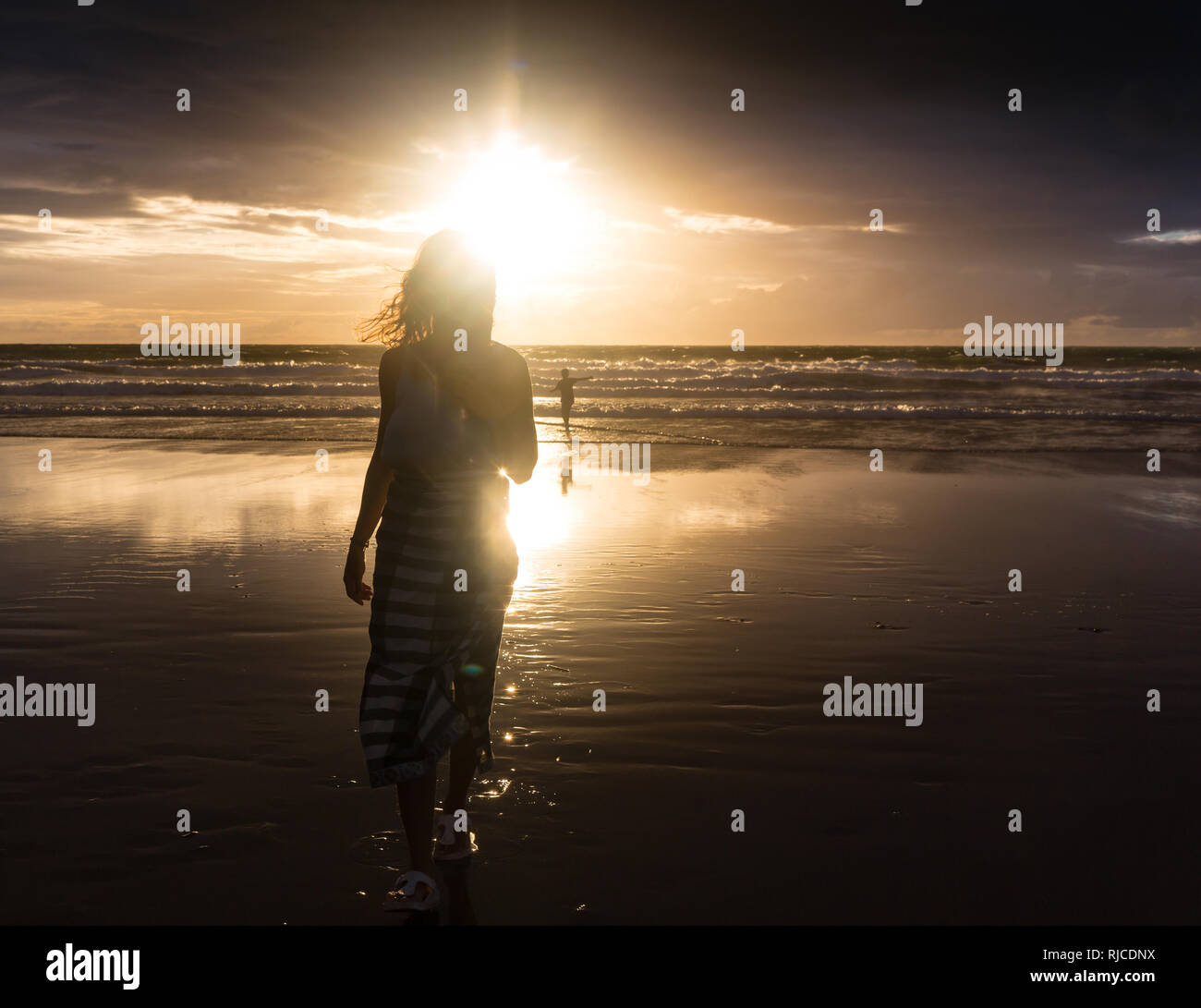 Ocean sea beach hi-res stock photography and images - Alamy