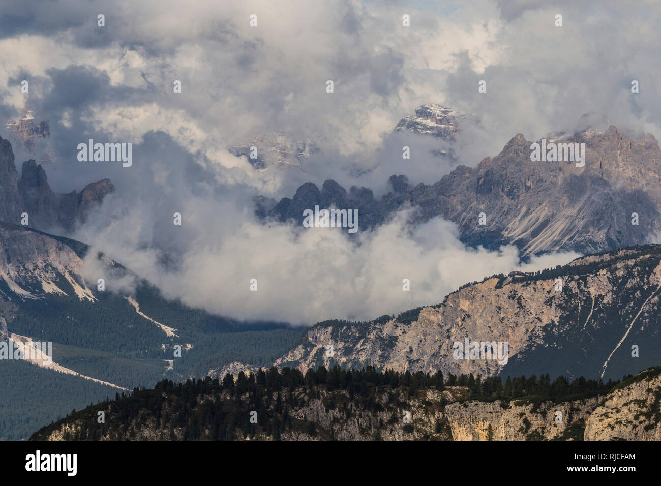 Europe, Italy, Alps, Dolomites, Mountains, Veneto, Belluno, Giau Pass ...