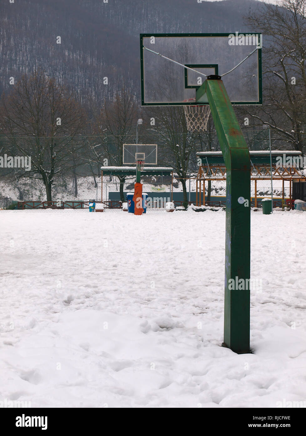 The basketball field hi-res stock photography and images - Alamy