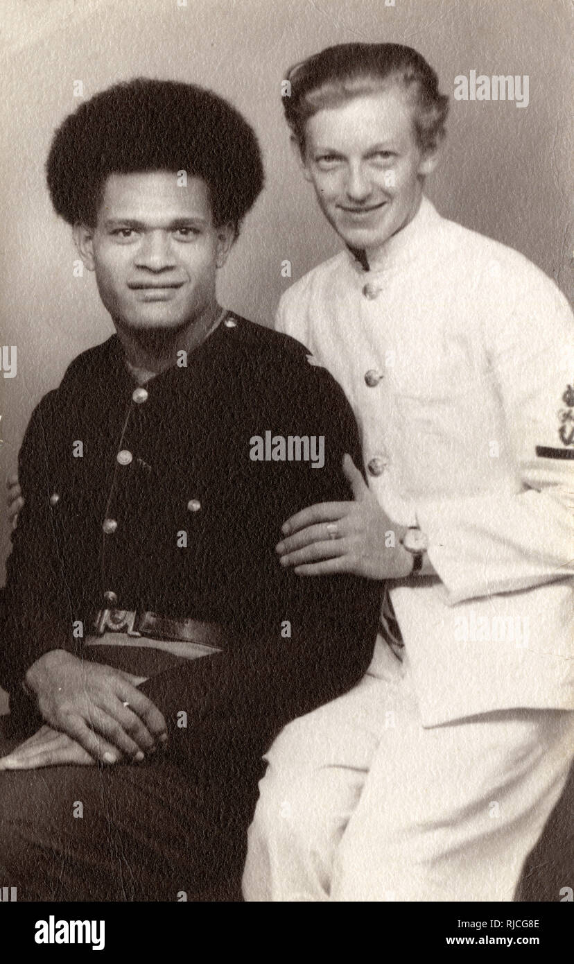 Two sailor hi-res stock photography and images - Alamy