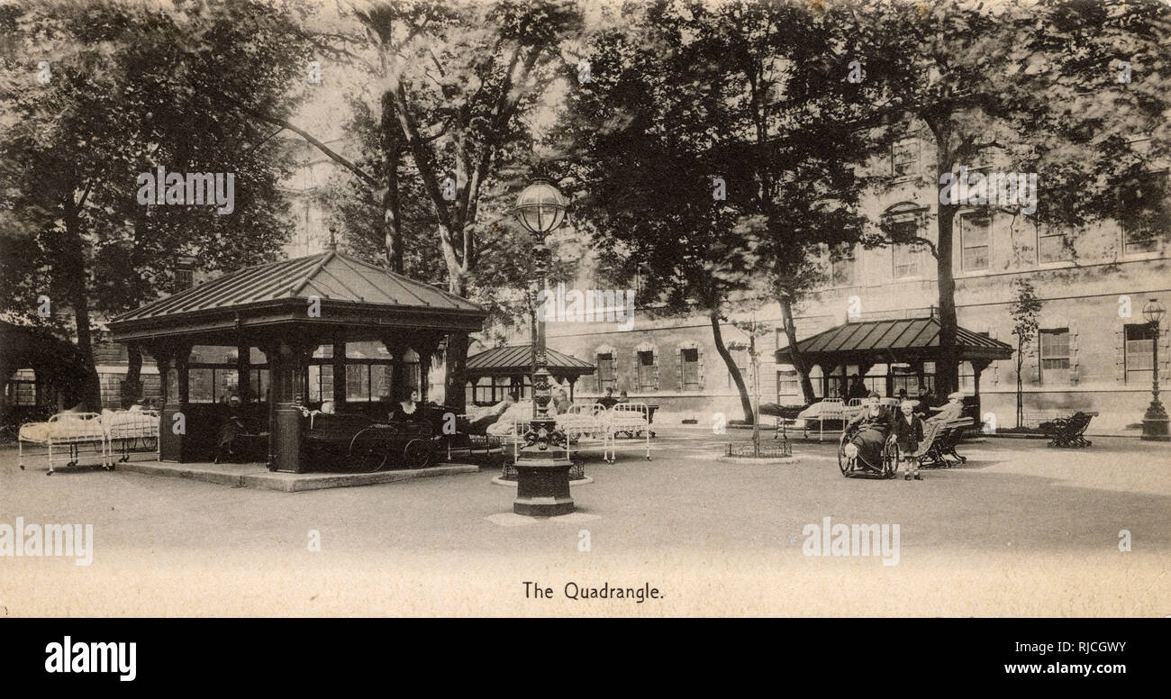 St Bartholomew's Hospital, London - The Quadrangle Stock Photo - Alamy