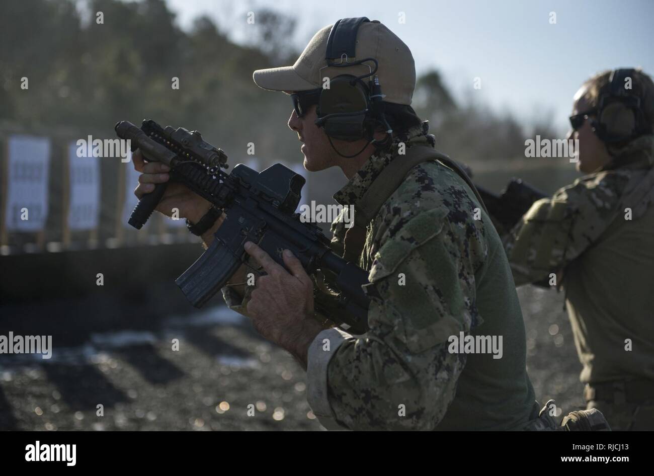 Explosive ordnance disposal eod mobile unit 11 hi-res stock photography ...
