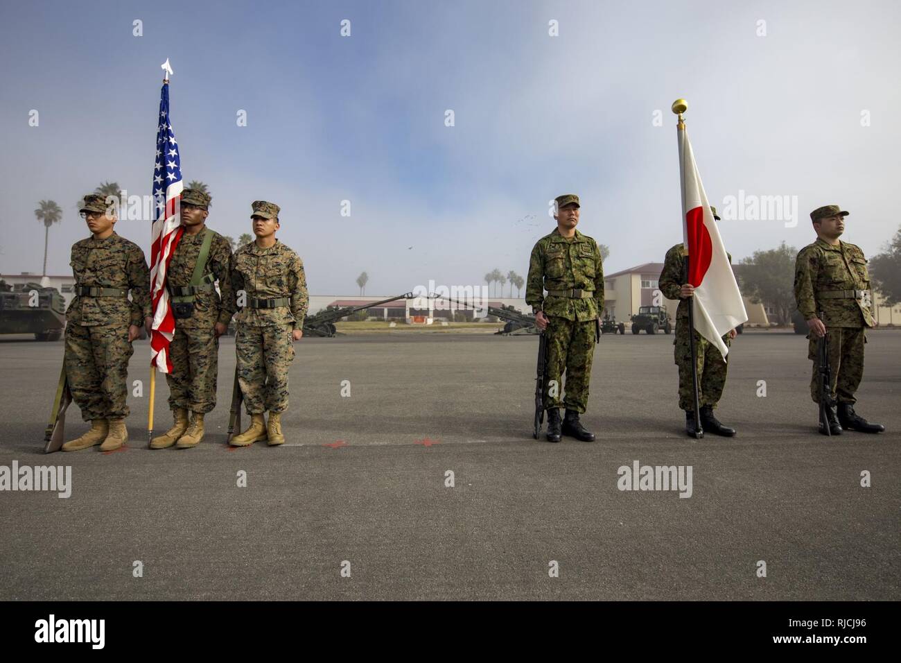 MARINE CORPS BASE CAMP PENDLETON, Calif. – 11th Marine Expeditionary ...