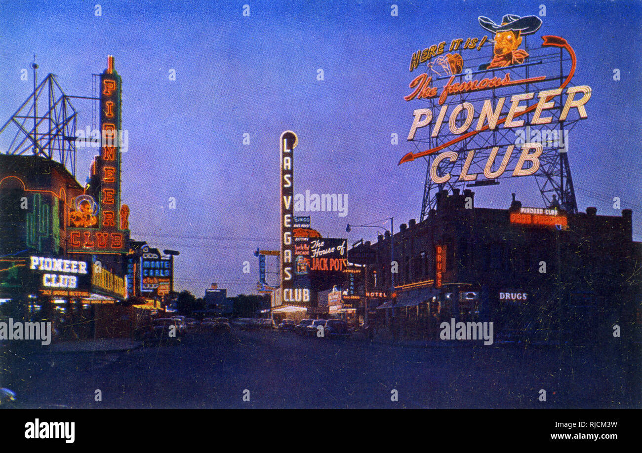 Night club 1950s hi-res stock photography and images - Alamy