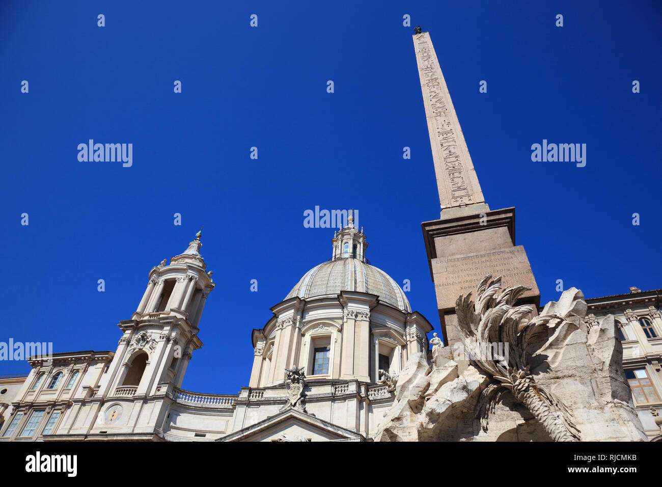 Fountain of the Four Rivers, Fontana dei Quattro Fiumi, church Sant ...