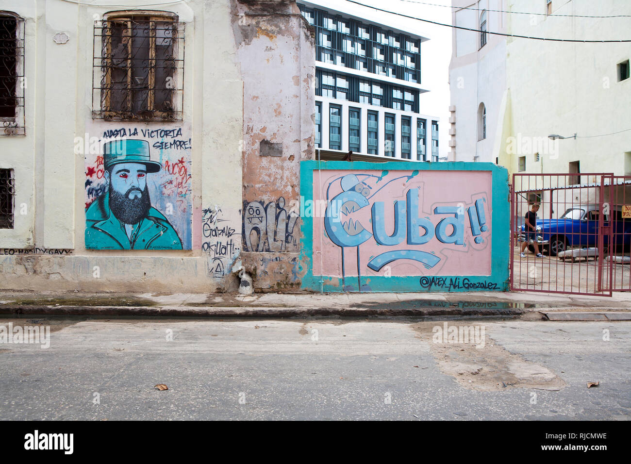 Cuban wall art and graffiti n Havana of Che and Castrocuban art Stock ...