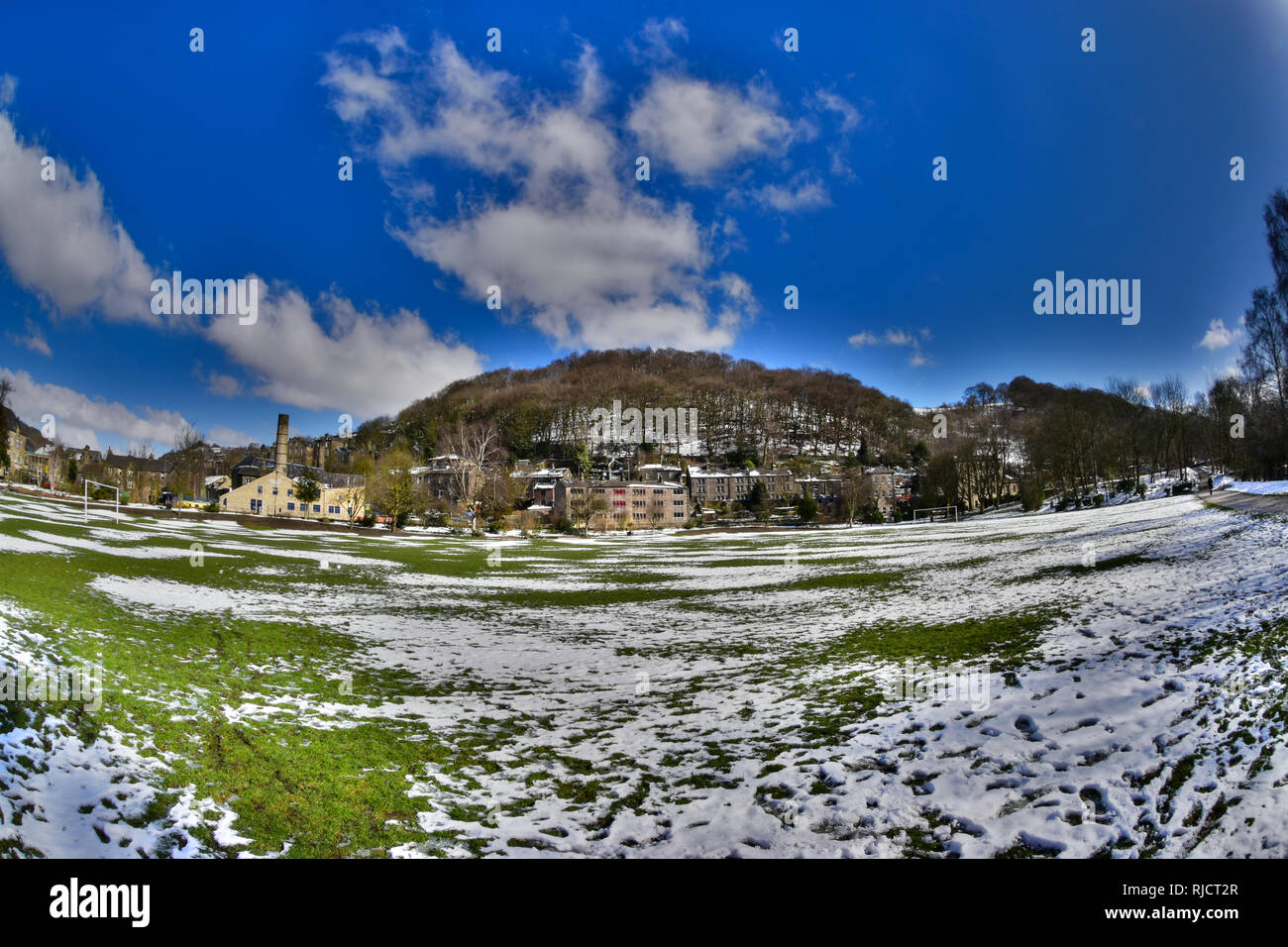 Calder Holmes Park, Hebden Bridge in winter Stock Photo - Alamy